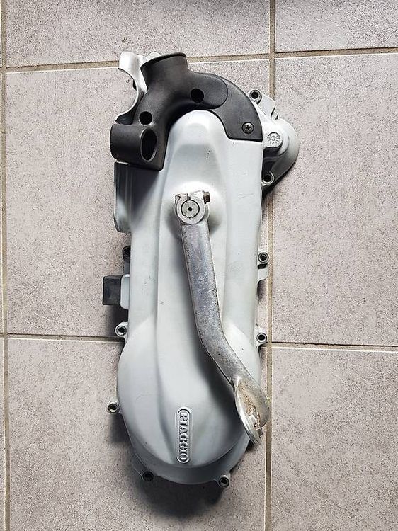 Vespa ET4 Motor Deckel komplett sehr gut (Gebraucht) in Bassersdorf für ...