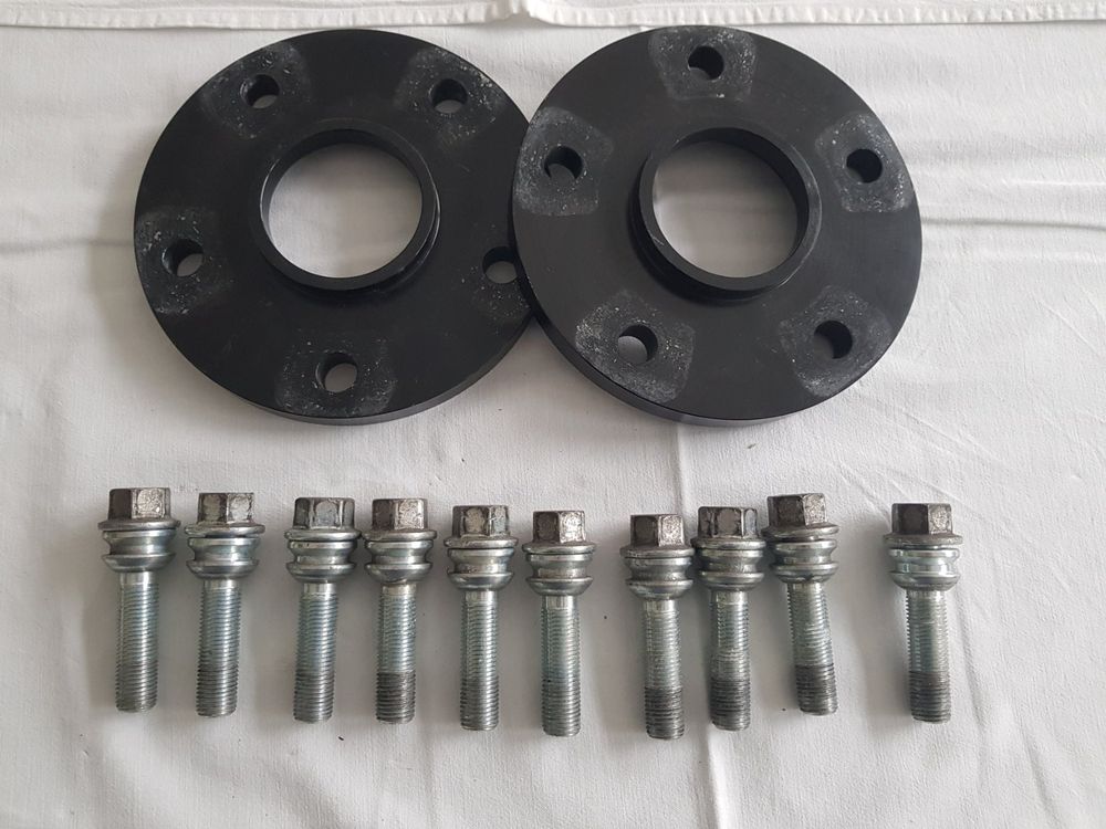 Distanzscheiben Porsche 15mm (Gebraucht) in Näfels für CHF 50 – mit ...
