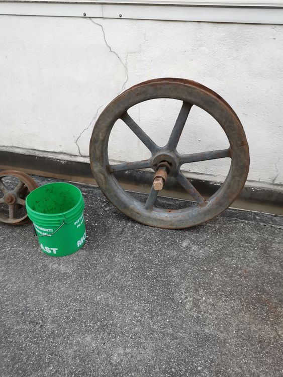 Grosse Umlenkrolle, Umlenkrad, Gusseisen, Vintage Gusseisen (Gebraucht ...