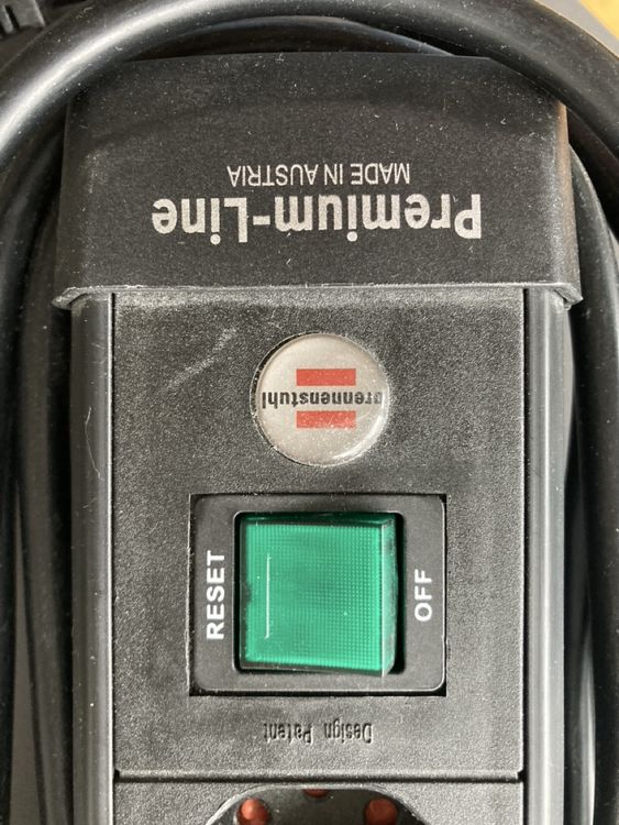 Premium-Line Power Strip Surge Protector | Kaufen auf Ricardo