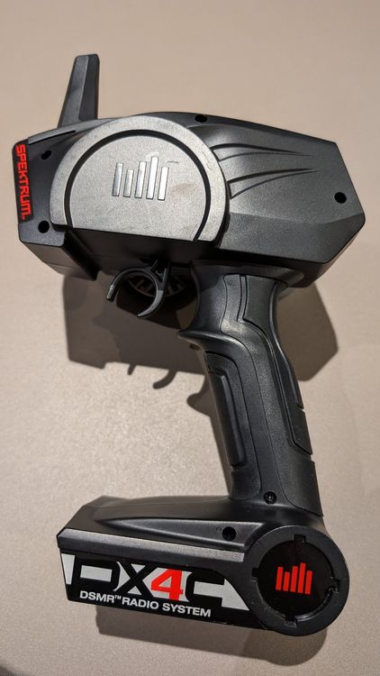 Spektrum DX4C mit Empfänger Spektrum SR410 (Gebraucht) in Schinznach ...