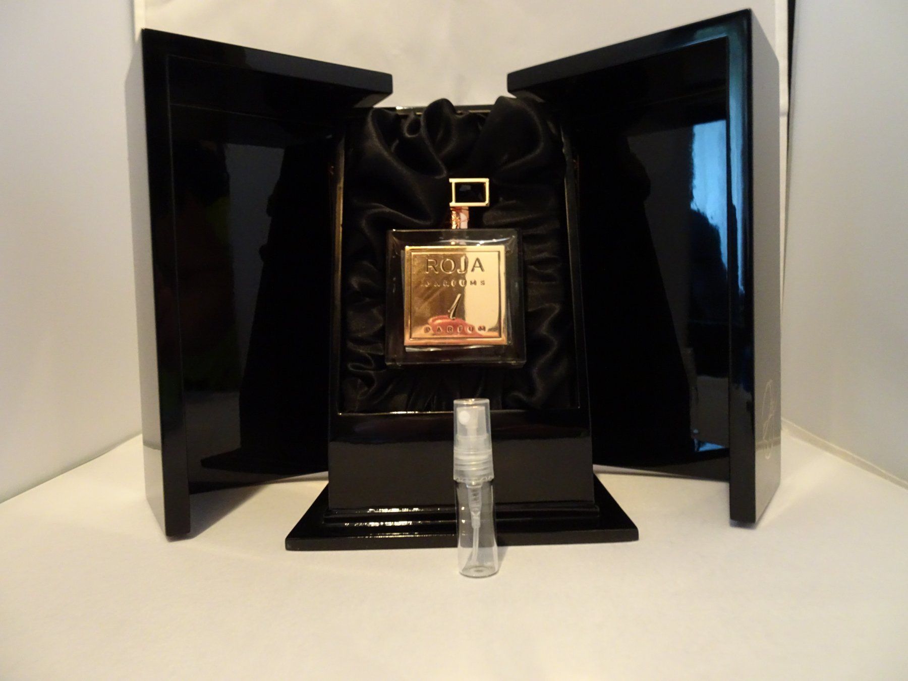 Roja - Parfum de la Nuit 1 // 1ml Probe (Gebraucht) in Frenkendorf für ...