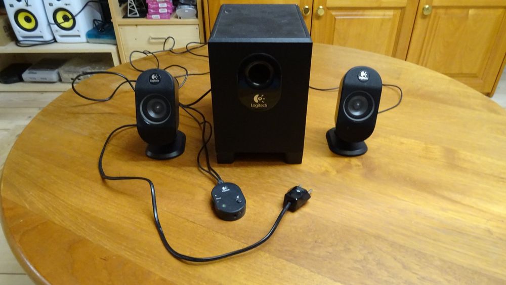 Logitech X-210 (Gebraucht) in Villars-sur-Glâne für CHF 16 – mit ...