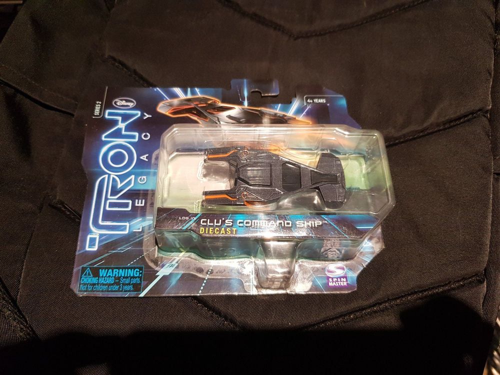 TRON LEGACY (Clu 's commando ship) (Gebraucht) in Safenwil für CHF 29 ...