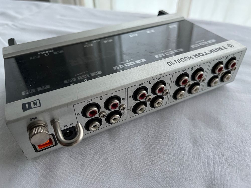 Traktor Audio 10 Soundkarte für DJ-Software (Gebraucht) in Wil SG für ...