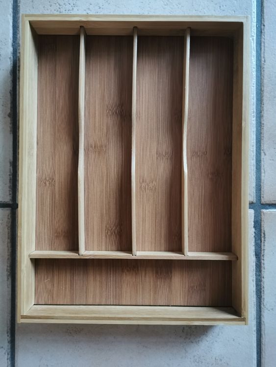 Besteckkasten aus Bambus wie neu!! (Gebraucht) in Stüsslingen für CHF 7 – mit Lieferung auf ...