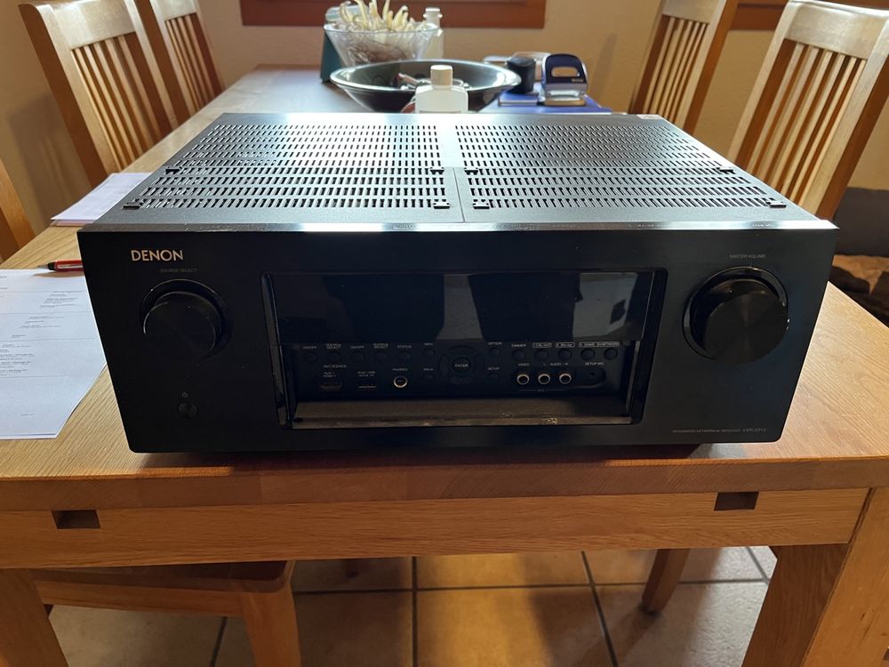 Denon AVR-3313 Verstärker inkl 5 Teufel Boxen und Kabel (Gebraucht) in ...