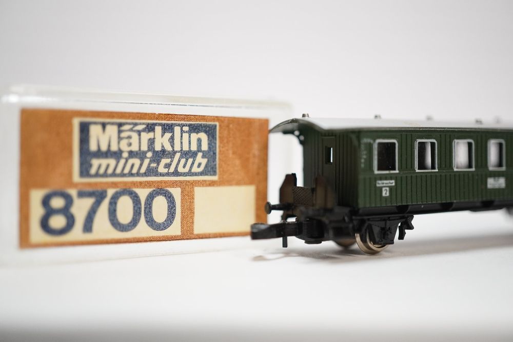 e33 Märklin 8700 DB Personenwagen grün (Gebraucht) in Thun für CHF 11 ...