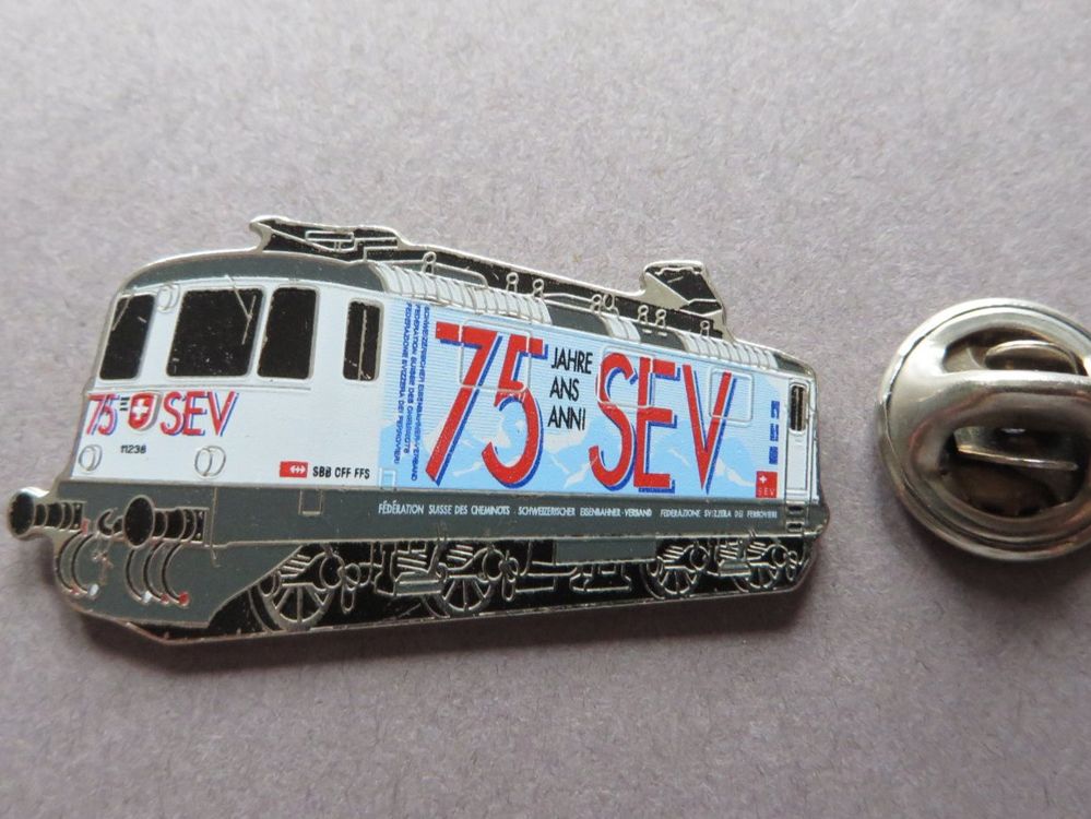 PIN'S PIN, 75 JAHRE SEV Re 4/4 SCHMID MÜLLER 5/94, BAHN (D'occasion) à ...