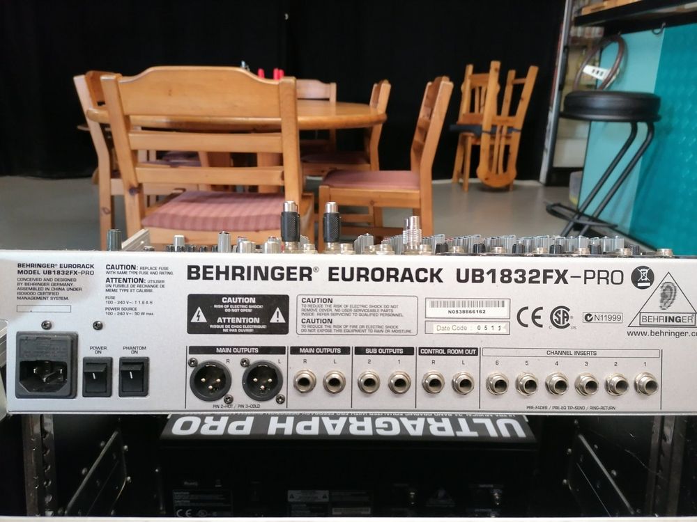 Behringer - Eurorack UB1832FX-PRO (Gebraucht) in Grünen für CHF 75 ...