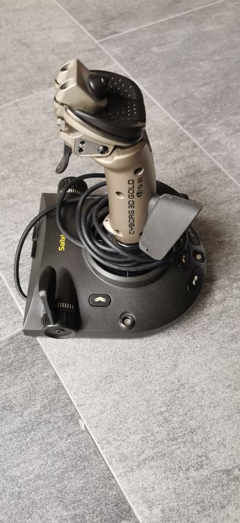 Saitek JI3G Cyborg 3D Gold USB JoyStick (Gebraucht) in Rafz für CHF 1 ...