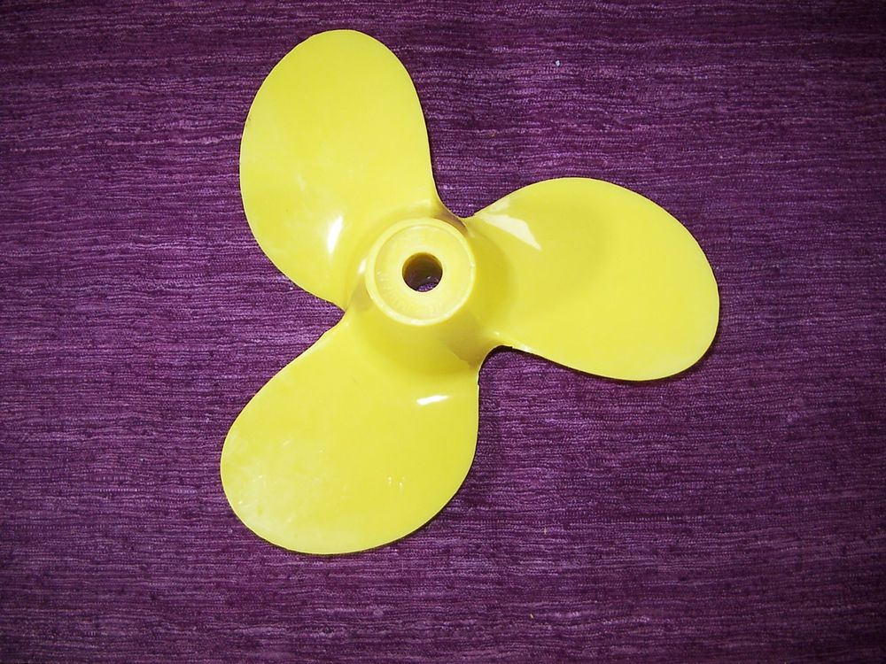 Außenborder-Propeller von Columbian – 19 cm Durchmesser | Kaufen auf ...