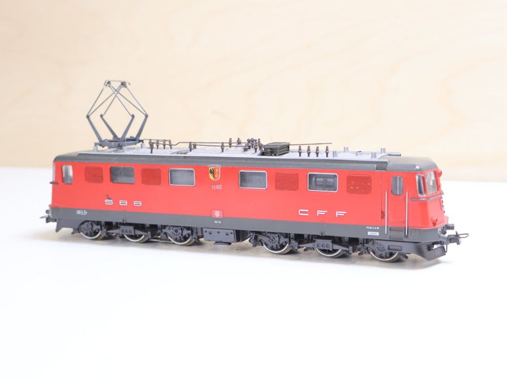 ROCO SBB Ae 6/6 E-Lok "Genf" - Wechselstrom H0 (Gebraucht) in Winterthur für CHF 66 – mit ...