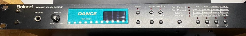 Roland Dance Sound Expansion M-DC 1 (D'occasion) à Russin pour CHF 149 ...