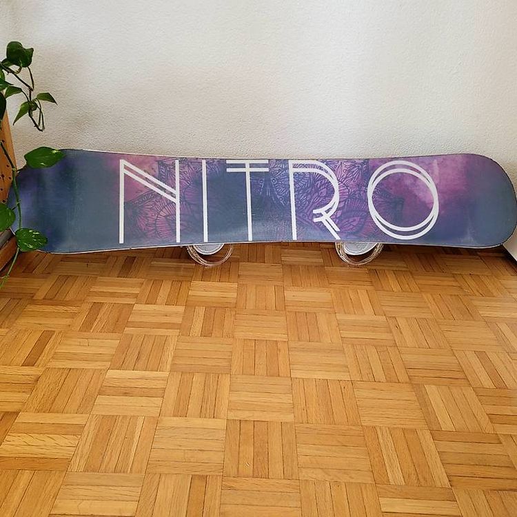 Set: Nitro Snowboard (142), Burton Bindung, Smith Zubehör (Gebraucht ...