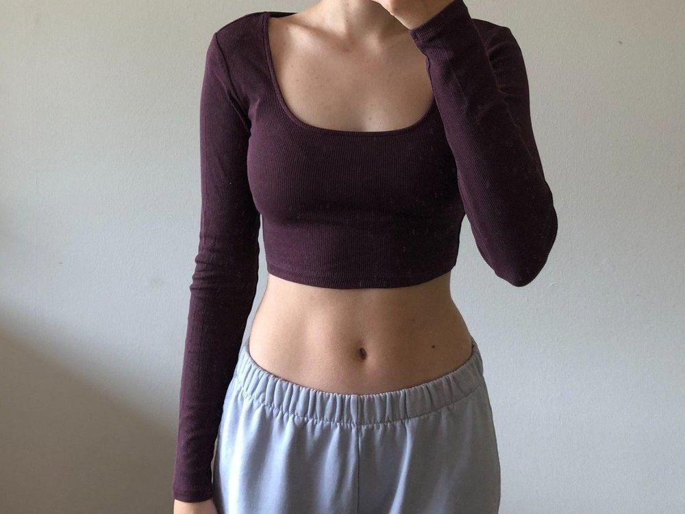 Langarm cropt (Gebraucht) in Burgdorf für CHF 3 – mit Lieferung auf ...