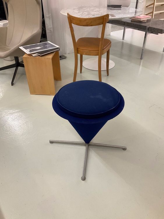 Original Verner Panton Cone Stool / Hocker von Vitra #3 (Gebraucht) in Zürich für CHF 86 – nur ...