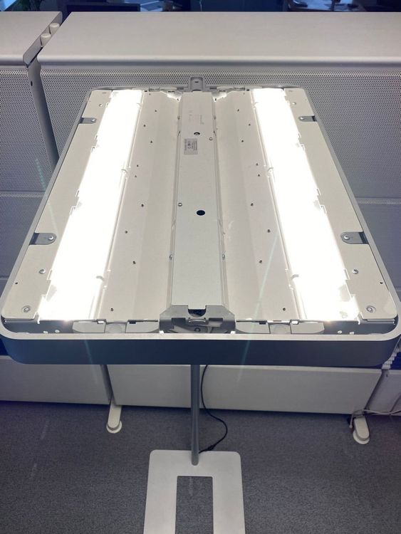 Waldmann Stehleuchte Ataro LED dimmbar Bewegungsmelder (Gebraucht) in ...