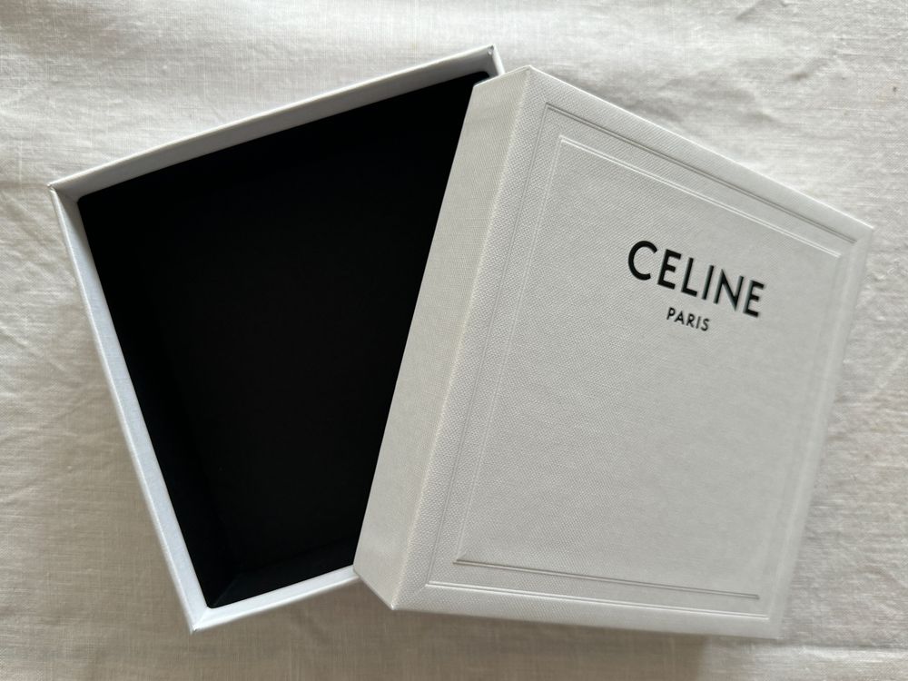 Celine Aufbewahrungsdose weiss mit schwarzer Gravur (Neu und ...