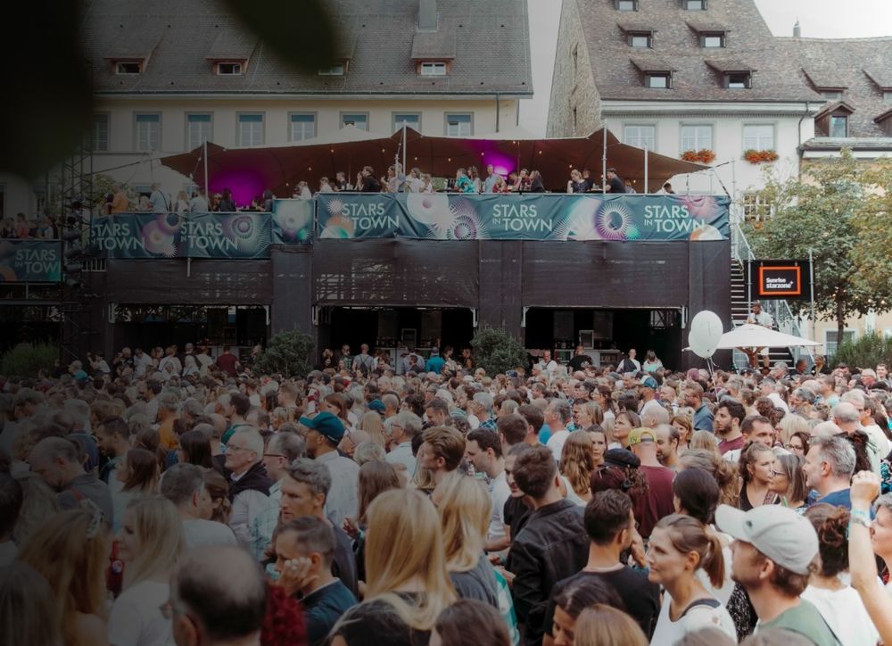 Stars in Town VIP 2025 - 09.08.25 - Sunrise starzone Lounge (Neu und ...