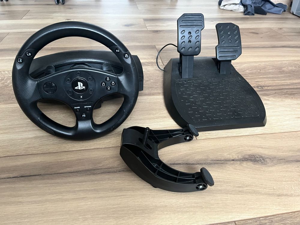Lenkrad und Pedale - Thrustmaster t80 (PS4 / PS5 / PC) (Gebraucht) in ...