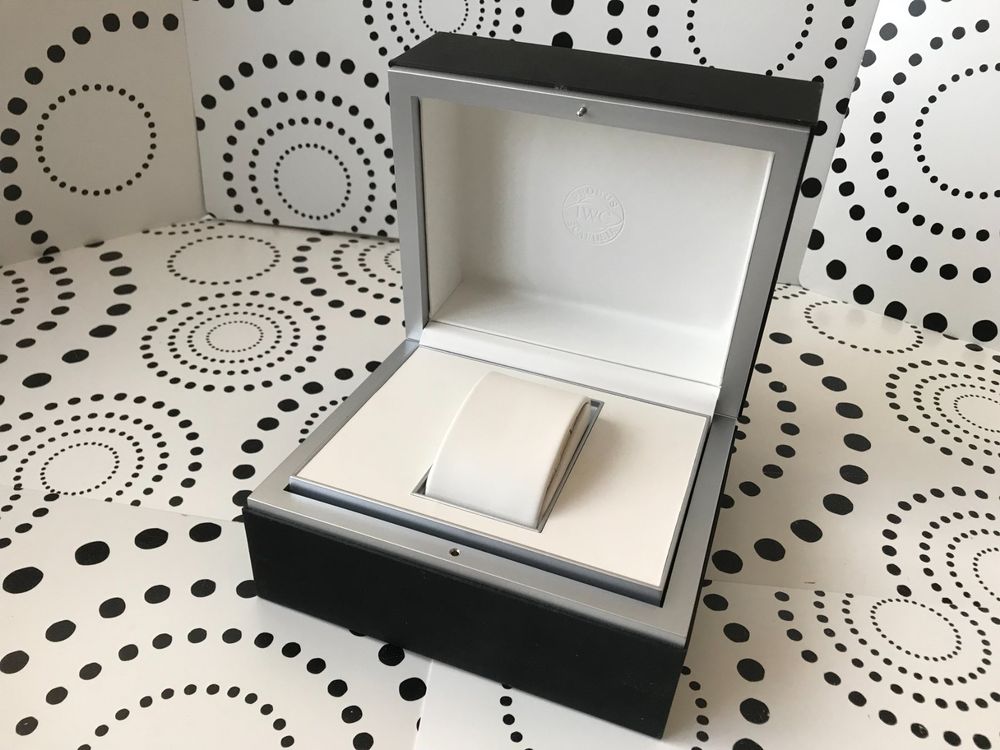 IWC ORIGINAL - WATCH CASE BOX ECRIN SCHACHTEL !!! (D'occasion) à ...