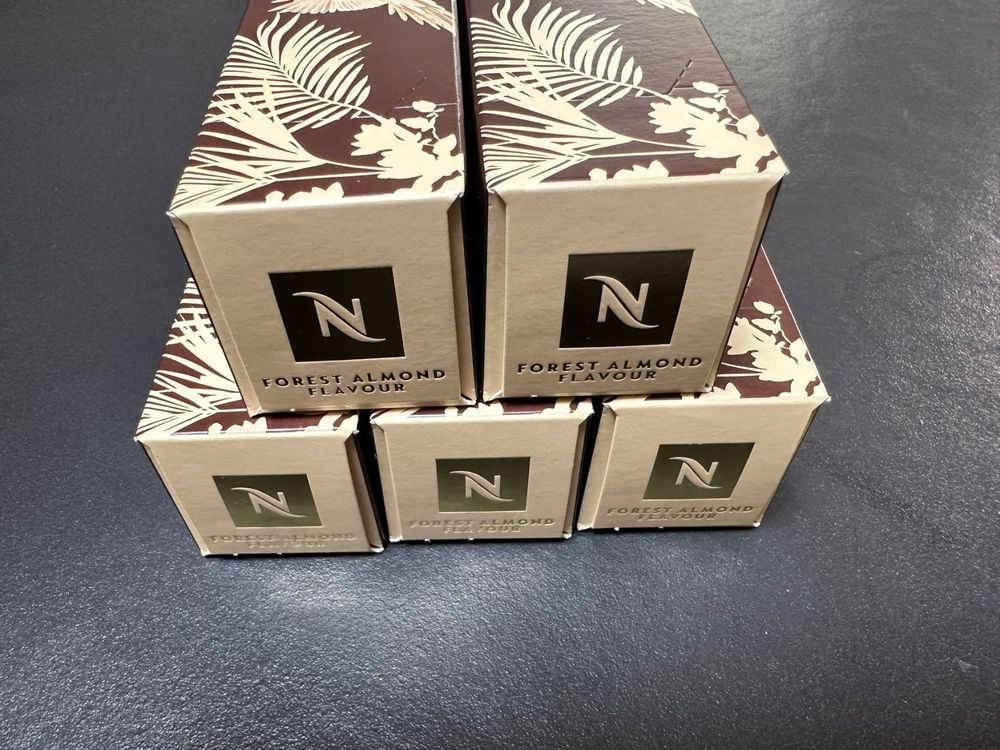 50 Nespresso Kaffeekapseln Forest Almond Flavour (Neu und ...