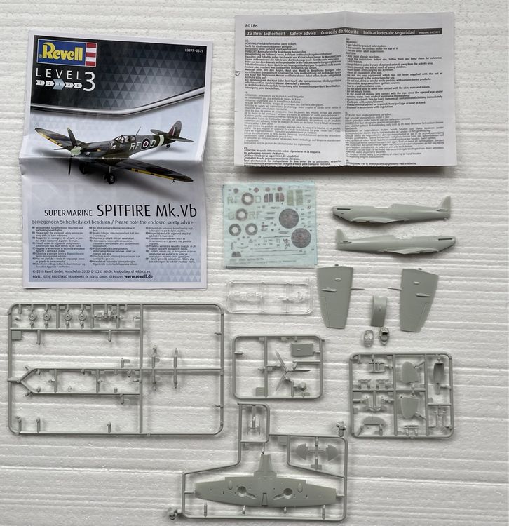 Revell 03897 Bausatz Supermarine Spitfire 1:72 (Neu (gemäss ...