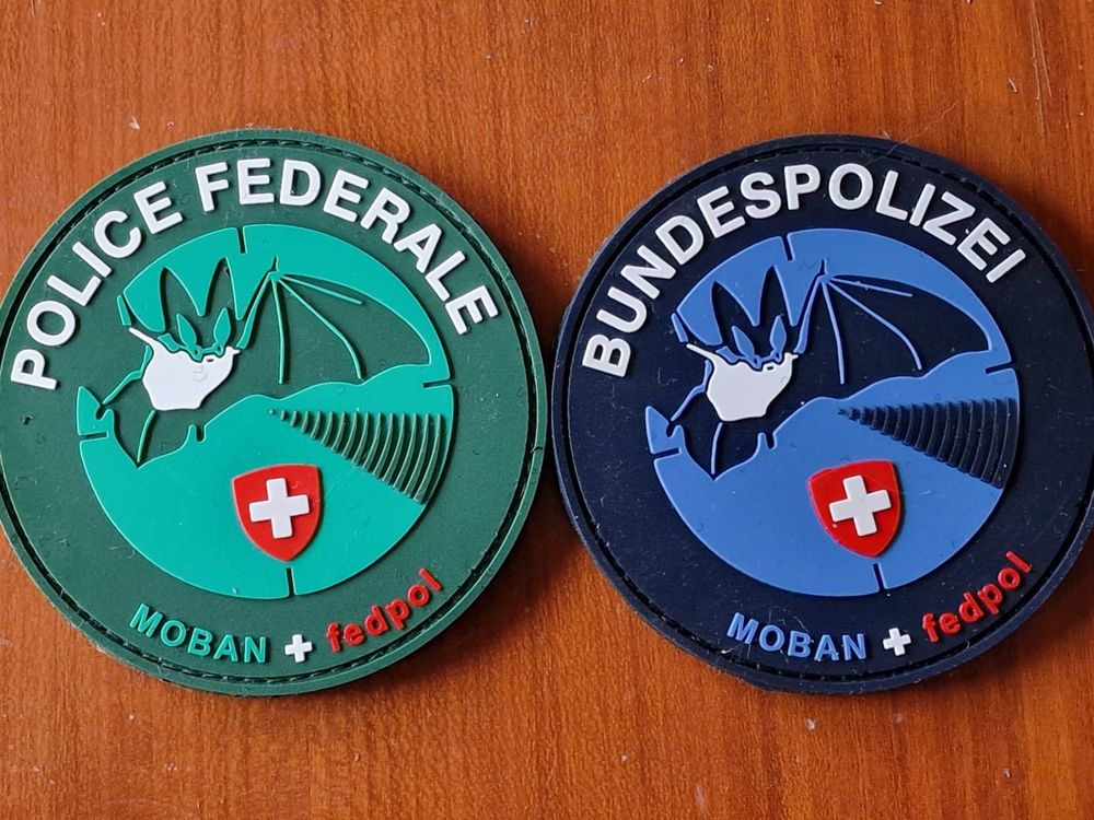 Polizei Duo Badges Fedpol MOBAN PVC Klett (Neu (gemäss Beschreibung)) in Nyon für CHF 25 – mit ...