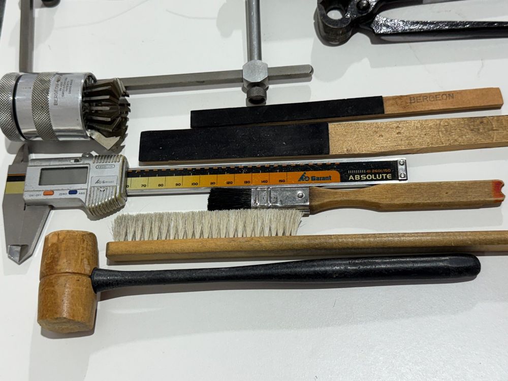 🔵 div. Werkzeuge Uhrmacher 🔵 (Gebraucht) in Schönenwerd für CHF 10 ...