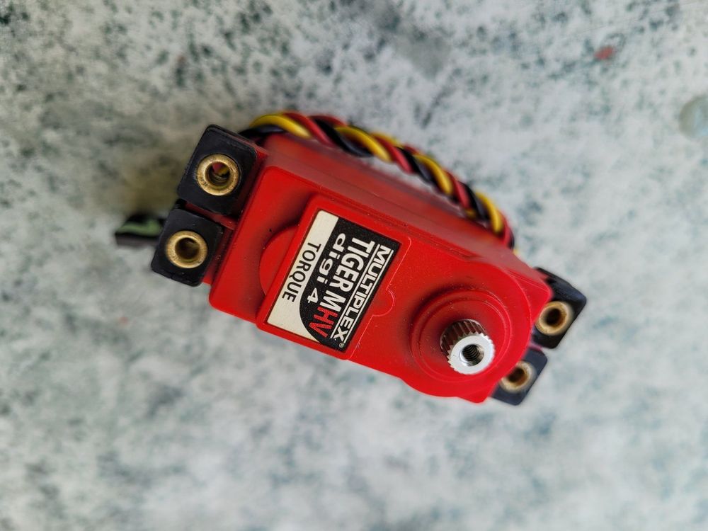 Rc Modell Servo Multiplex Tiger MHV digi4 Torque | Acheter sur Ricardo