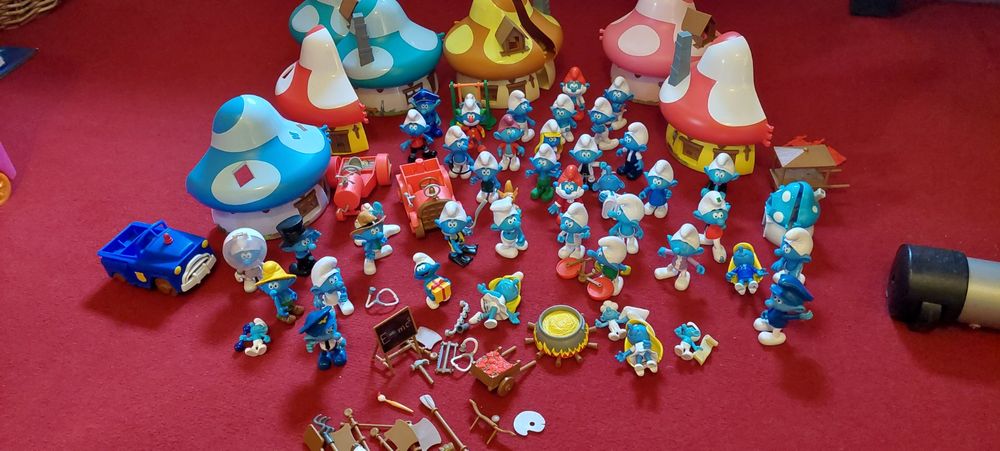 Figurines stroumph (Gebraucht) in Epesses für CHF 5 – mit Lieferung auf ...