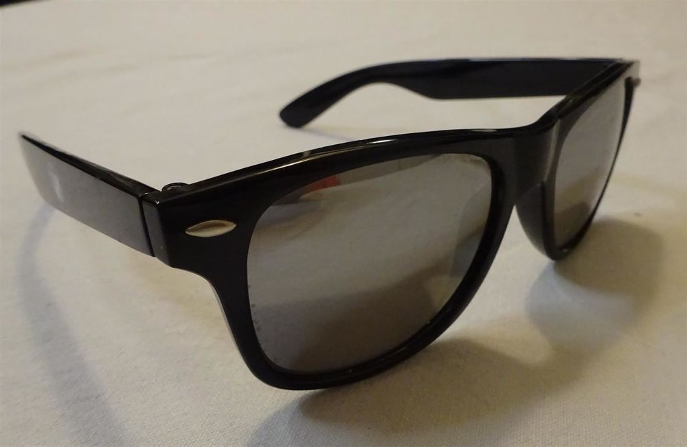 Sammlerbrille ***BMW*** - reflektierend - schwarz - TOP (Gebraucht) in ...