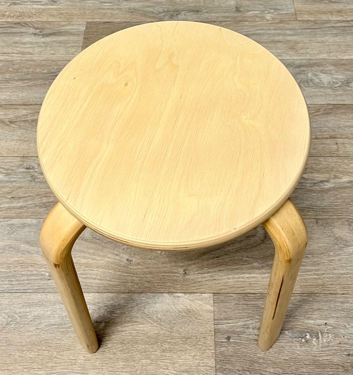 80/90er Holz Hocker Schichtholz Hocker Taburett (Gebraucht) in Reigoldswil für CHF 30 – mit ...