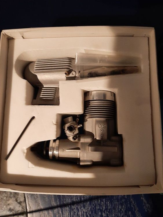 Modellflugmotor O.S. MAX 60F SR (Neu und originalverpackt) in Windlach für CHF 190 – mit ...