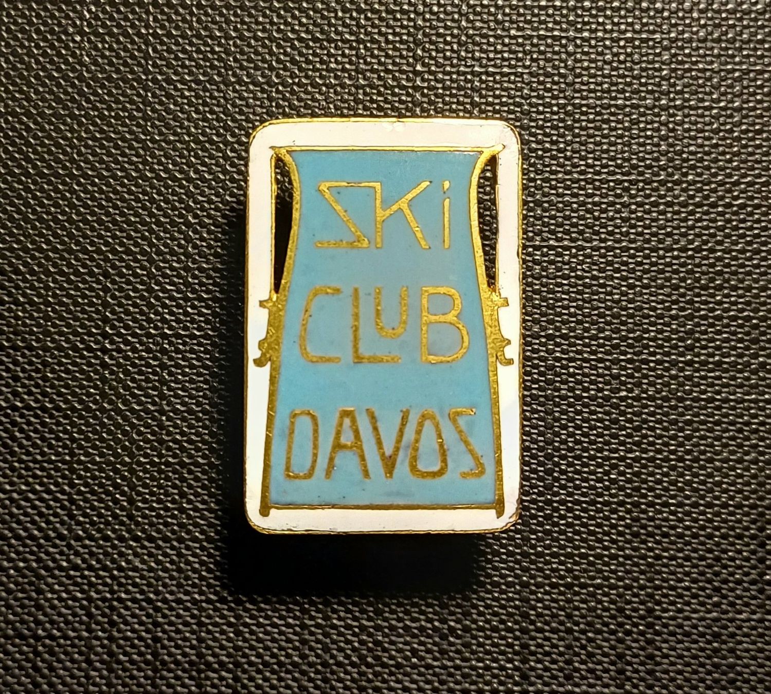 Antikes SKI CLUB DAVOS Abzeichen EMAIL Skifahren SKISCHULE (Gebraucht ...