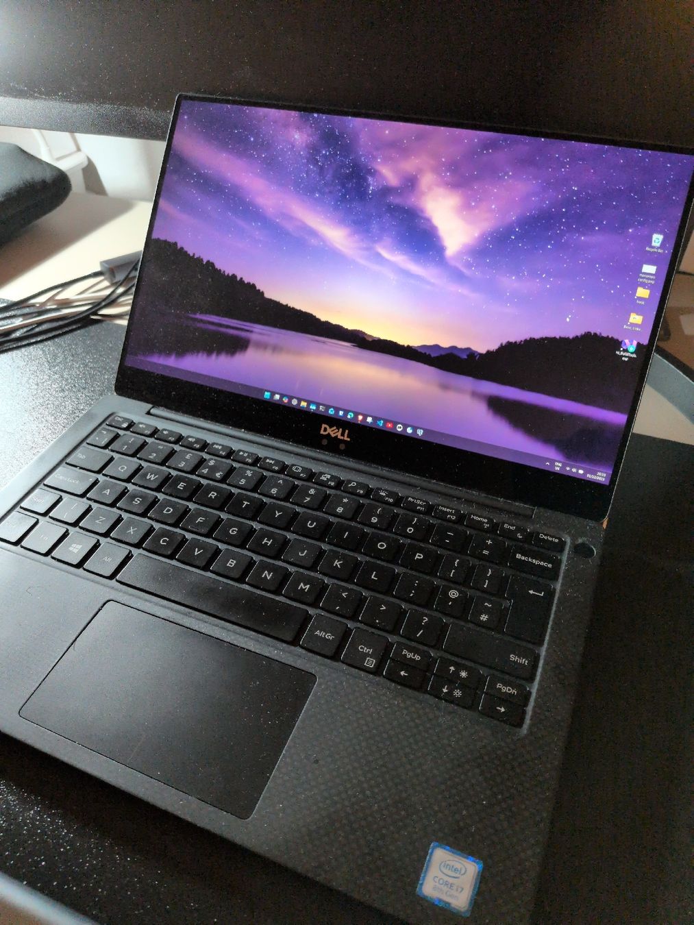 Dell XPS 13 Laptop 9370 - i7 Processor, 16GB RAM, Excellent! (Gebraucht ...