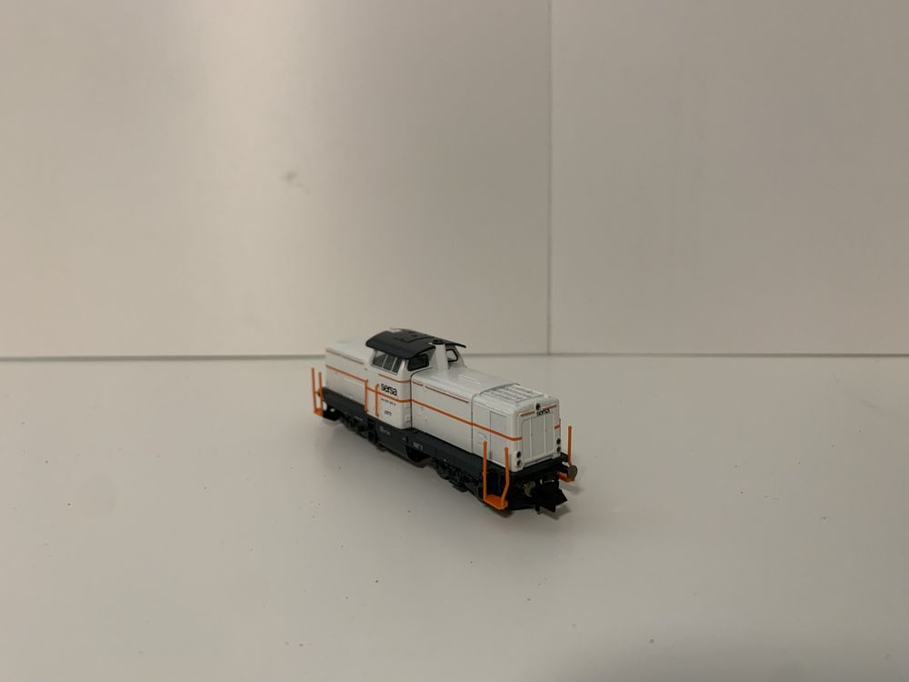 Diesellokomotive Am 847 957 „Lotti“ (ex DB 211 215) der Ser (Neu ...