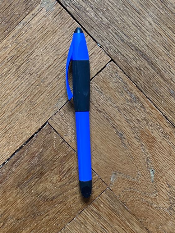 Tintenfüller blau + Tinte (Gebraucht) in für CHF 1 – mit Lieferung auf ...