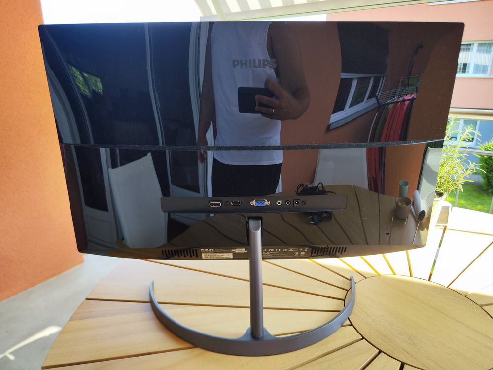 Philips 278E8Q – 27 Zoll Curved Monitor – sehr guter Zustand (Gebraucht ...