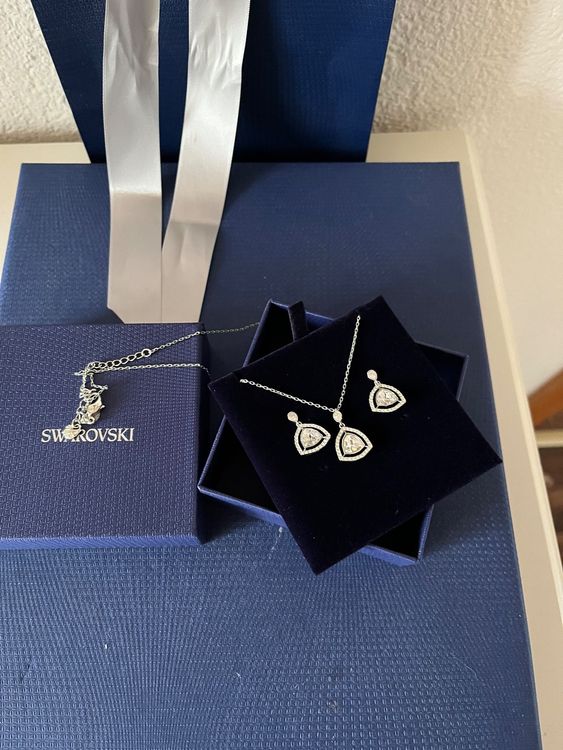 Swarovski Set kette und Ohrstecker original und Neu mit box (Neu (gemäss Beschreibung)) in ...