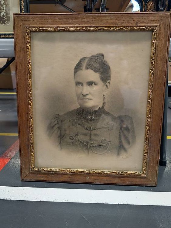 Antikes portrait Bild (Gebraucht) in Wallisellen für CHF 20 – mit Lieferung auf Ricardo kaufen