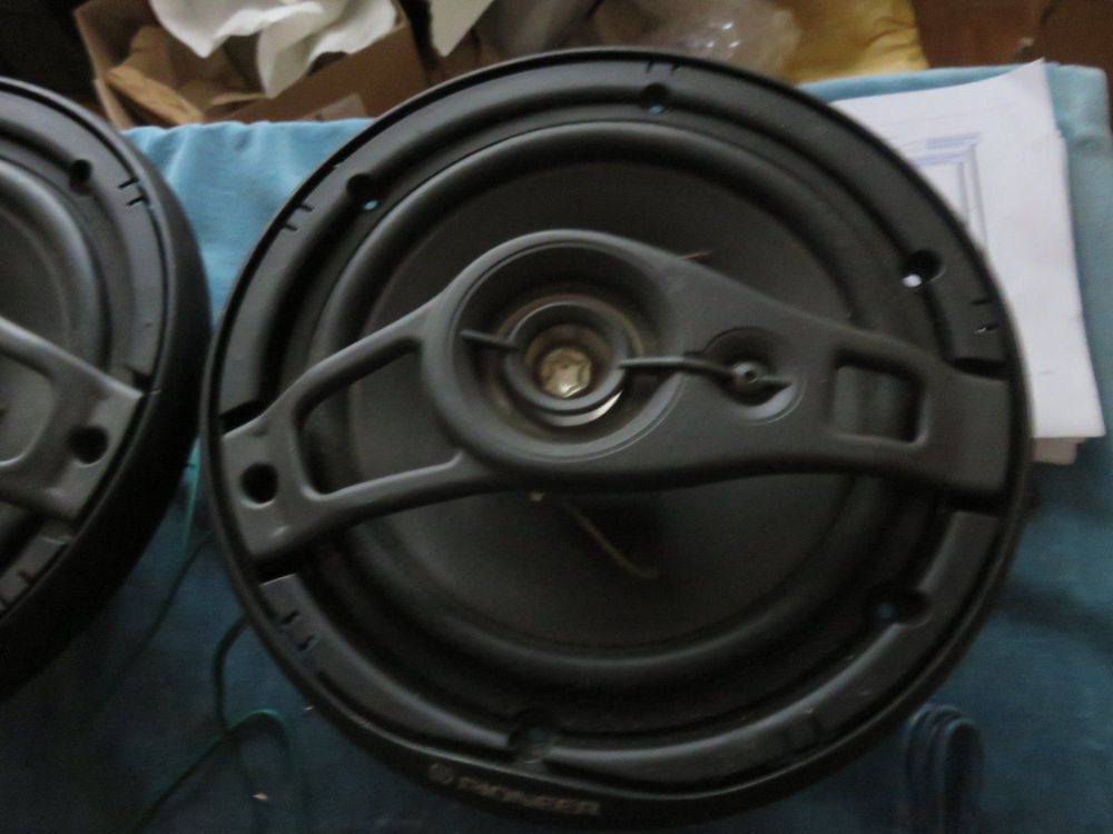 haut-parleur pioneer ts-e 2080 250w (D'occasion) à Bévilard pour CHF 45 – avec livraison ...