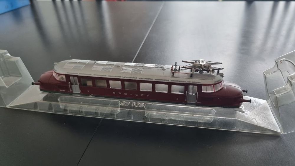 Märklin Roter Pfeil, 3153 DB BR 120 & 36060 DB BR 185.2 (Gebraucht) in Winterthur für CHF 100 ...