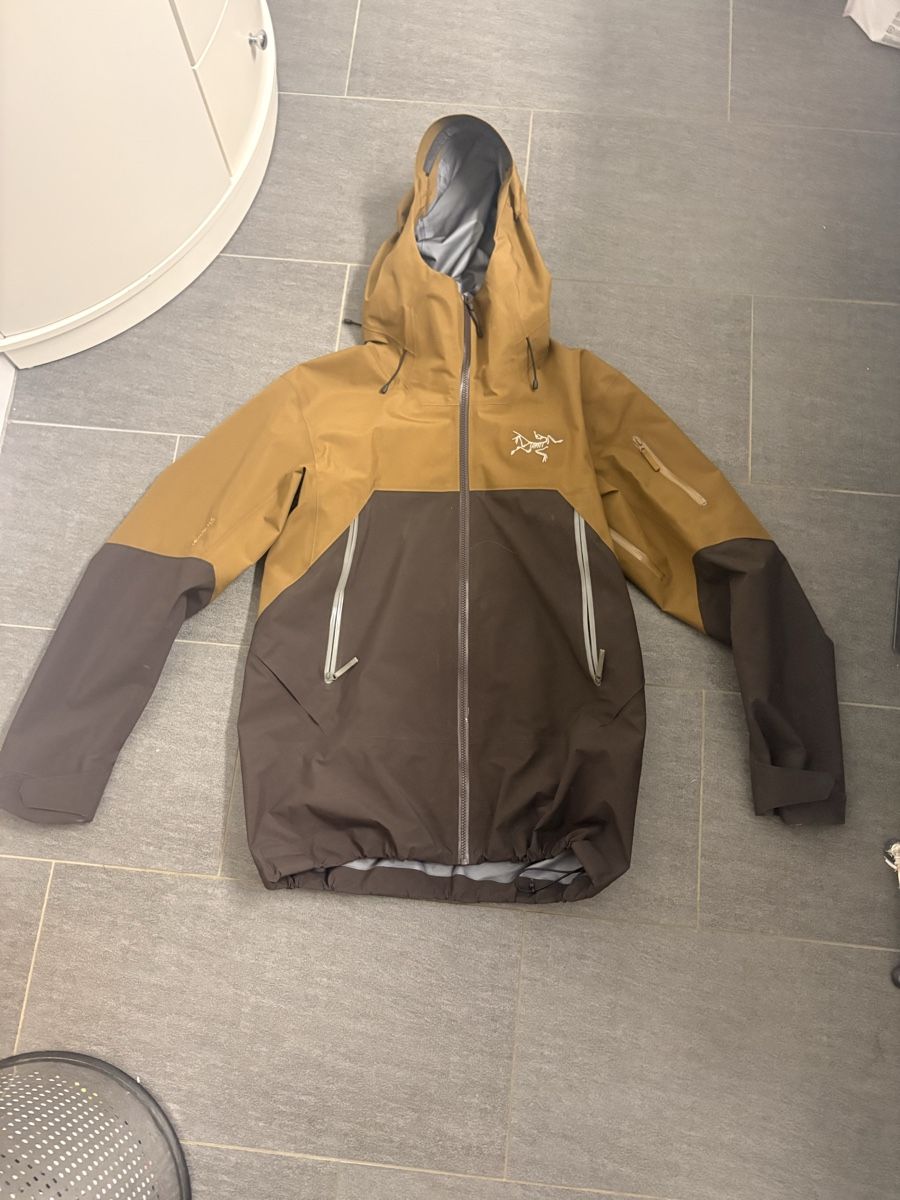Arc’teryx Alpha SV Jacket – Braun Grösse M Wie Neu Ski Jacke (Neu ...