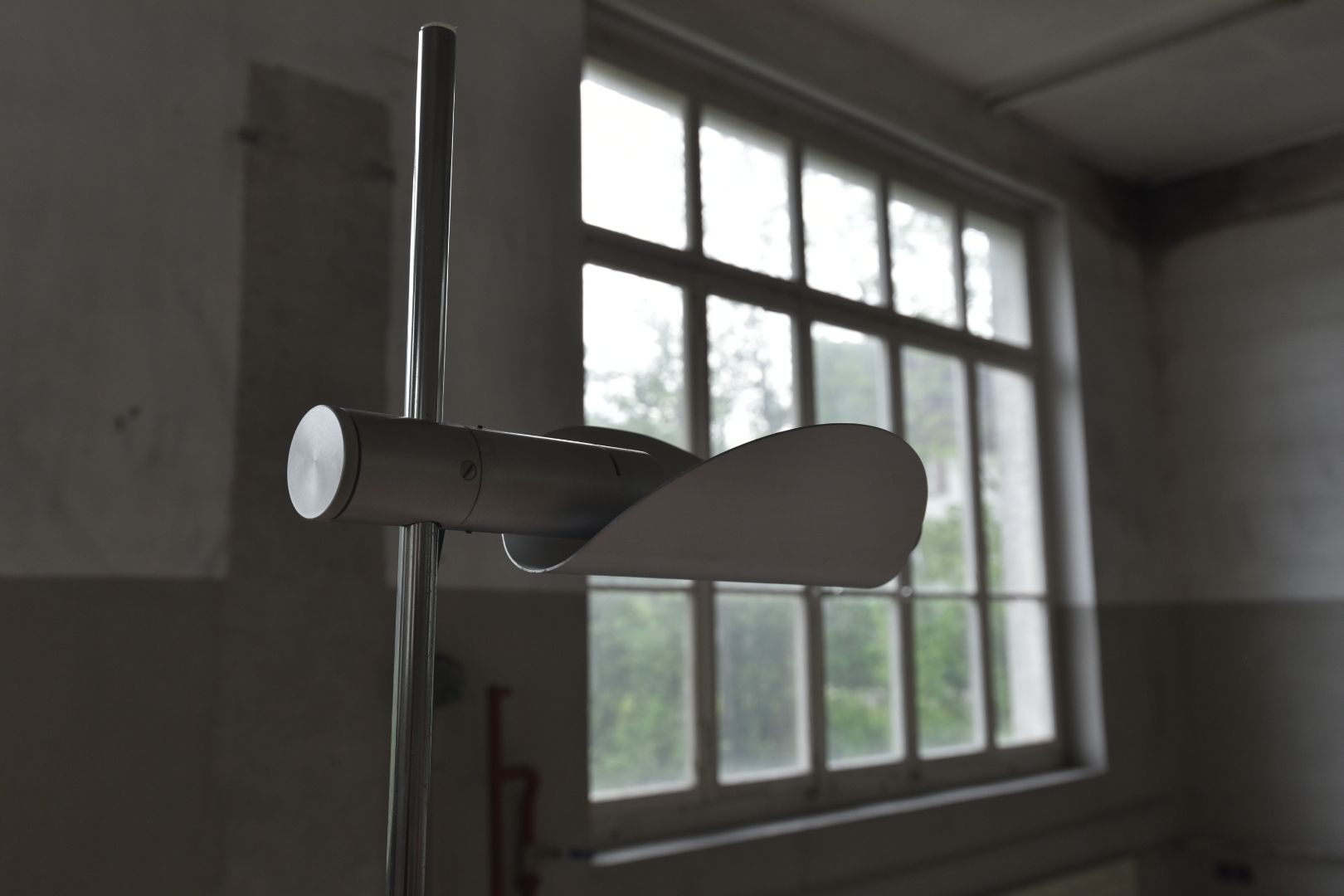 Designer Stehlampe Belux (Gebraucht) in Lichtensteig für CHF 530 – nur ...