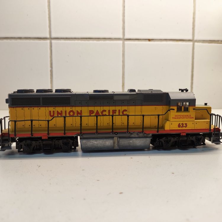 CON-COR Union Pacific Diesellok GP-40, Lok-Nr. 623 (Neu (gemäss ...