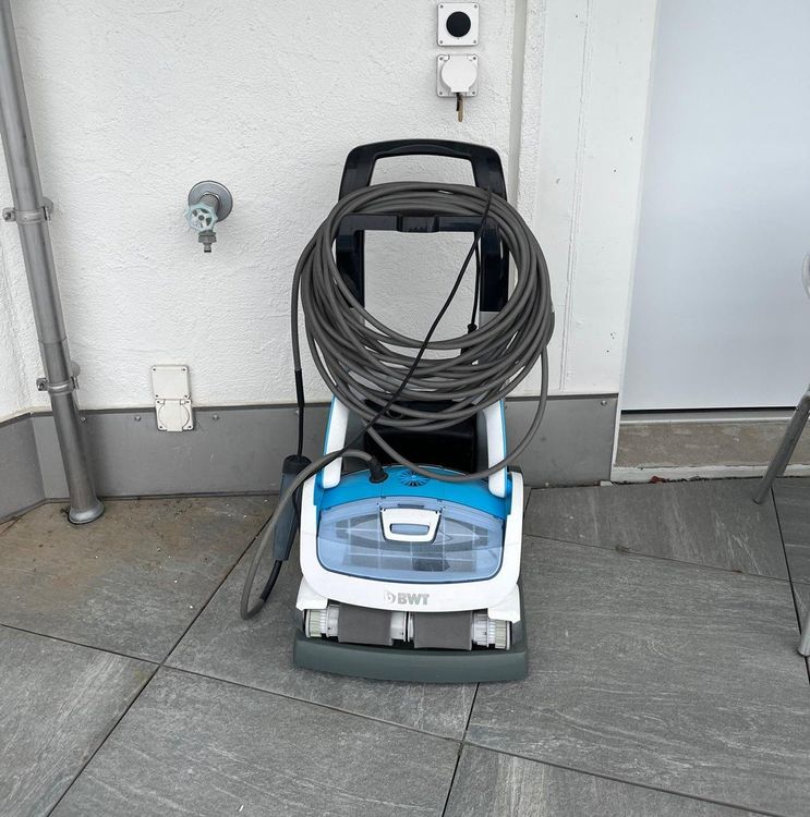 Poolroboter BWT P600 (Gebraucht) in Zürich für CHF 500 – nur Abholung ...