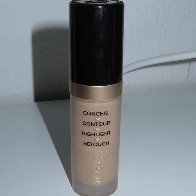 Too Faced Born This Way Concealer, Farbe Porcelain (Gebraucht) in ...