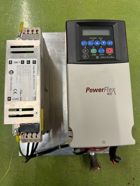 Frequenzumrichter Powerflex® 400 22C-D030N103 (Gebraucht) in Suhr für ...